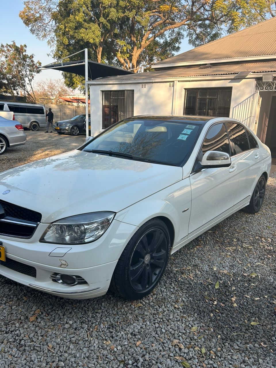 Mercedes Benz C200 Big Badge - BCS International